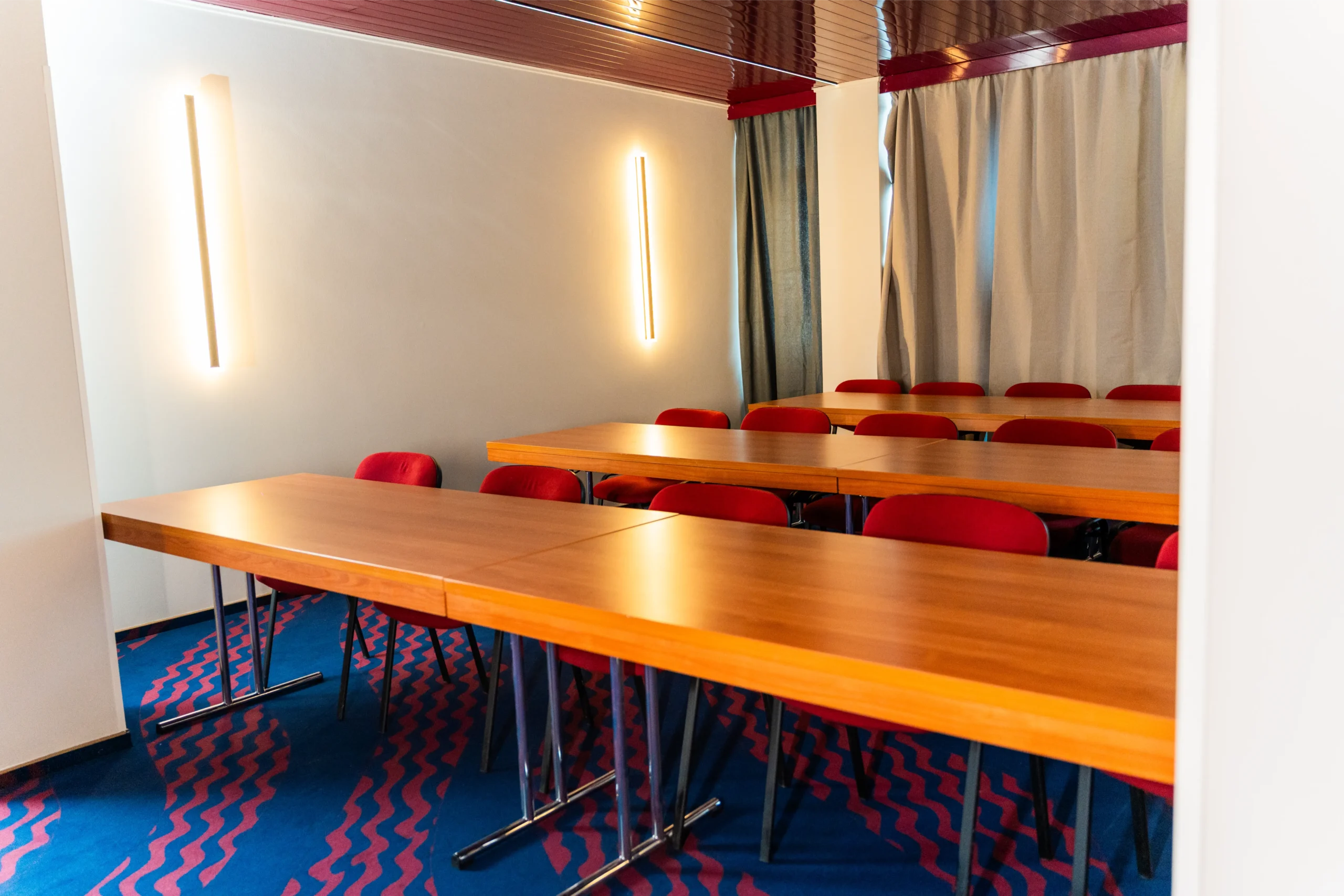 Sala Dharma - Hotel Excelsior